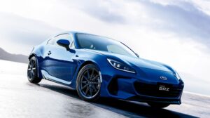 水平対向エンジンは壊れやすい？耐久性と注意点を解説